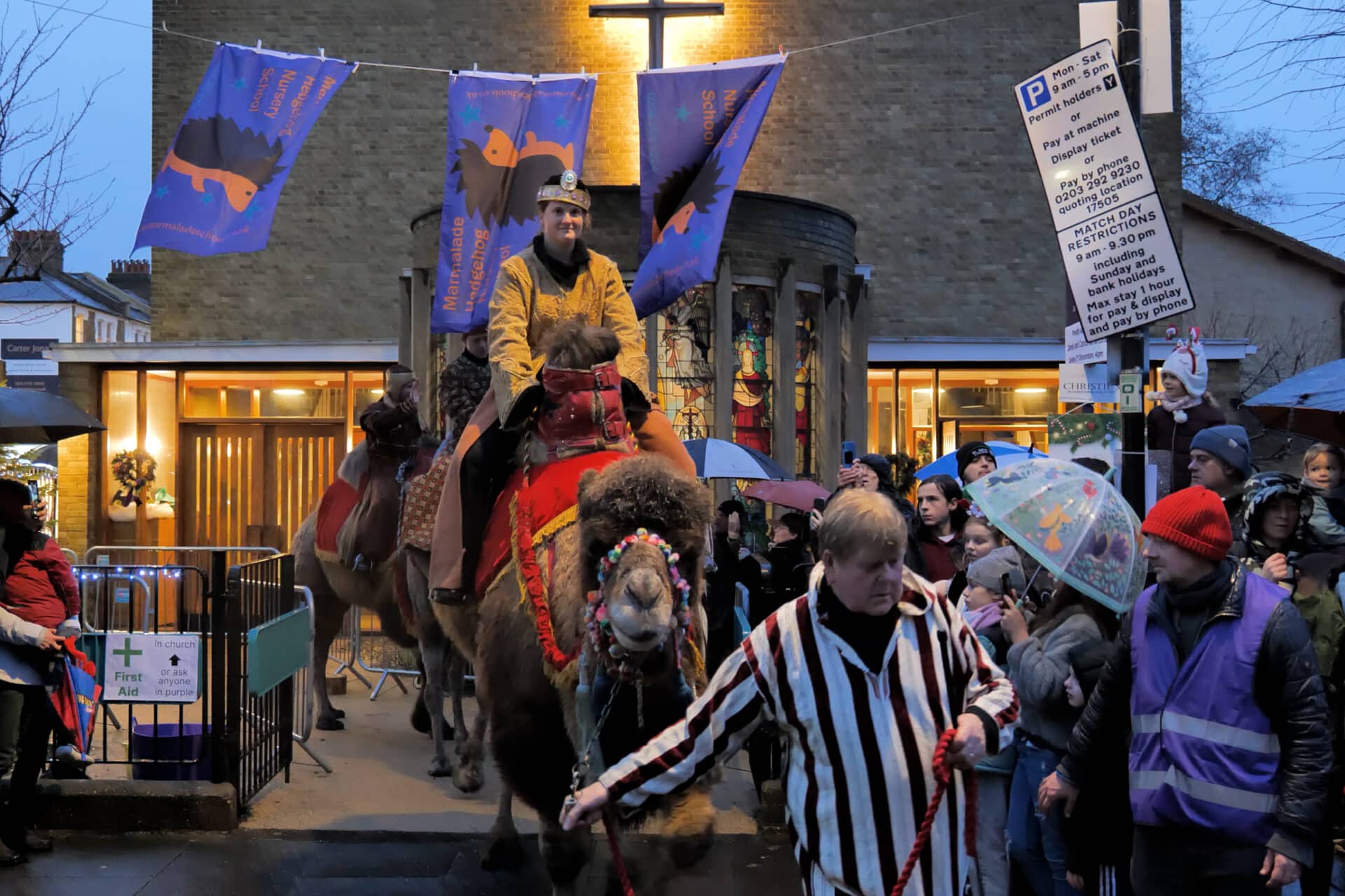 “O camel ye faithful!” – Fulham church spreads Christmas cheer with ...